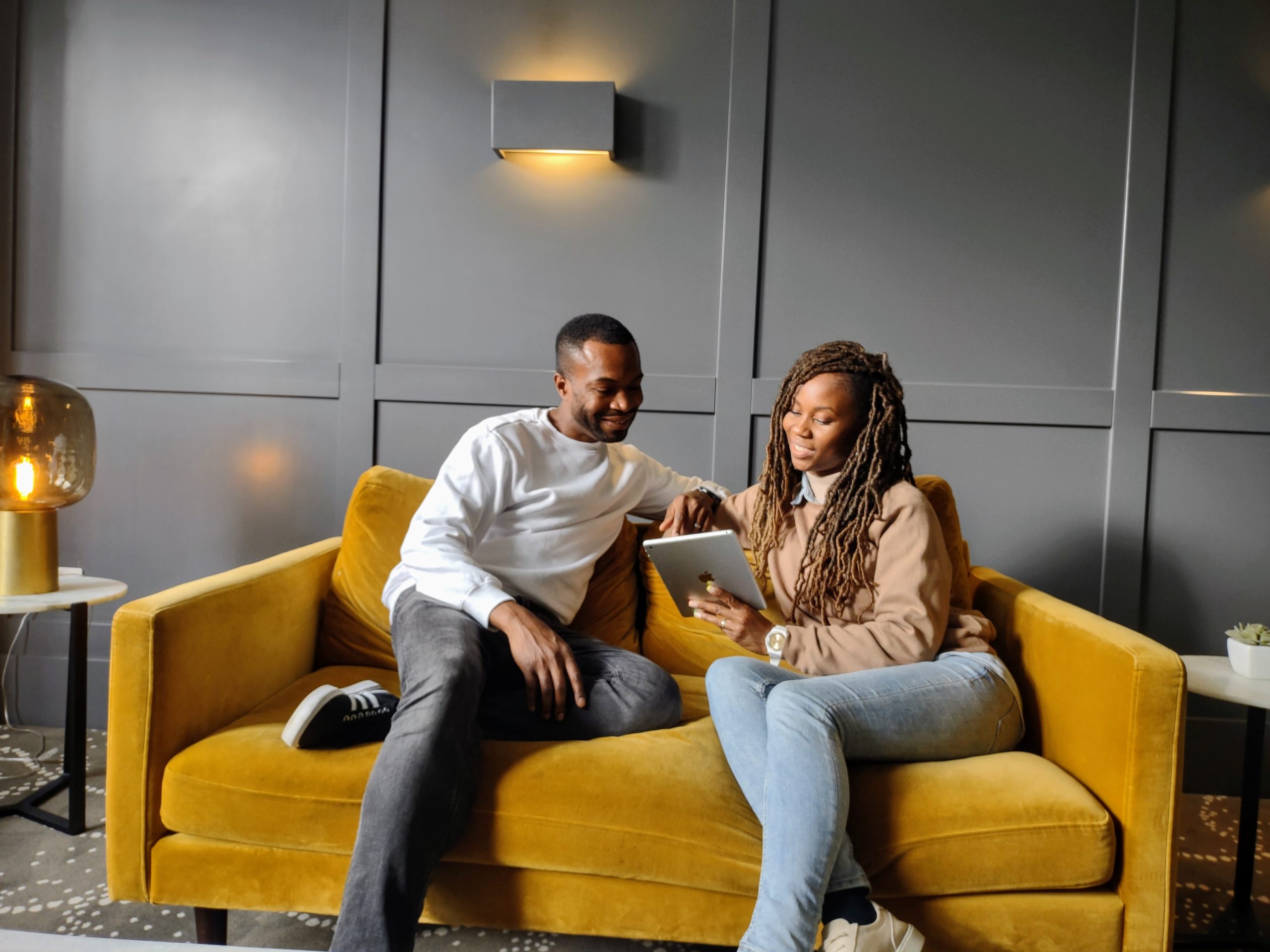 5 Signs That You're Living ABOVE Your Means - The Humble Penny